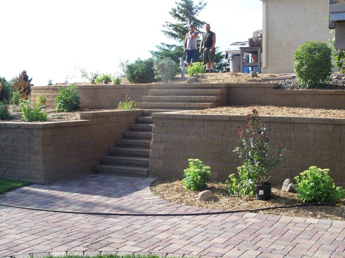 Retaining Walls Gallery - Northland Landscape & Construction Inc